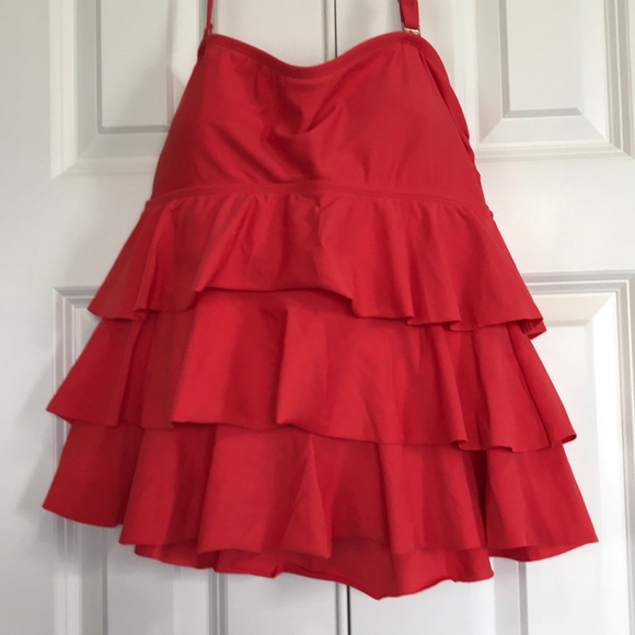 Island Escape | Swim | New Padded Ruffle Halter Tankini Top | Poshmark